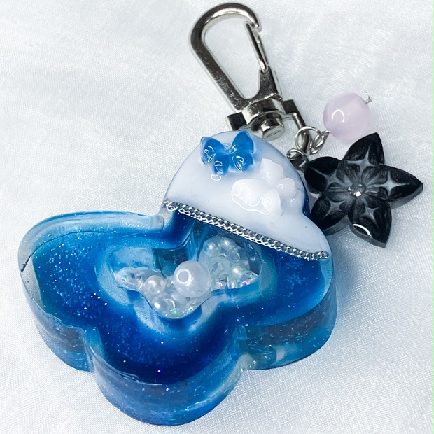 ショアキーパー イメージキーホルダー - Larme d'eau - BOOTH