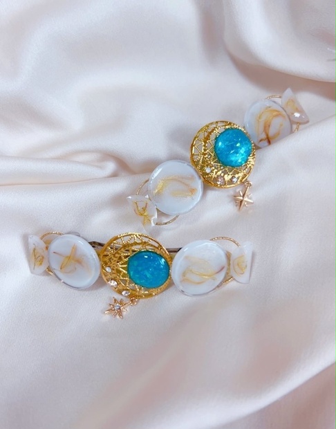 占い師（月相）モチーフ バレッタ - 空の中 -ナカミ- 身の私 - BOOTH