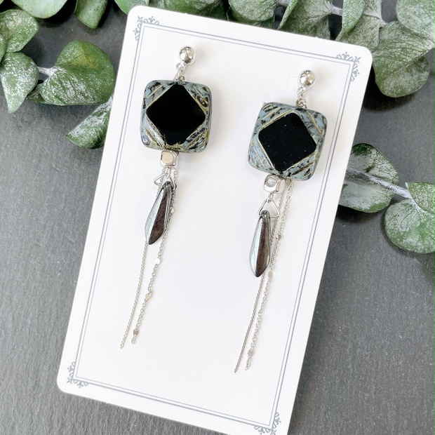 D4_jikuin4イヤリング（ピアス変更可） - KADO_handmade - BOOTH