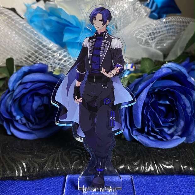 luke-goods-blue - BOOTH