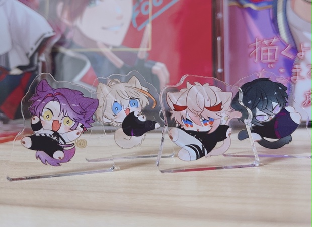 自立ミニアクスタ(VOLTACTION) - ねこひゃっぴき - BOOTH