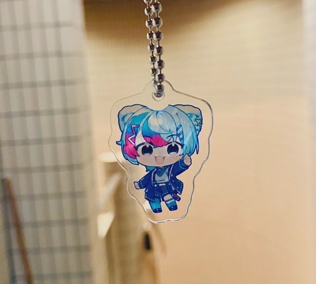 すこーし動くクマ アクリルキーホルダー - e-spopia - BOOTH