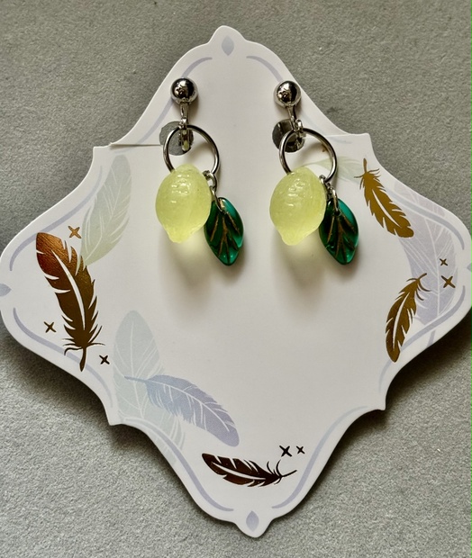 レモン アクセサリー（イヤリング） - Tsukito The Rabbit Moon - BOOTH