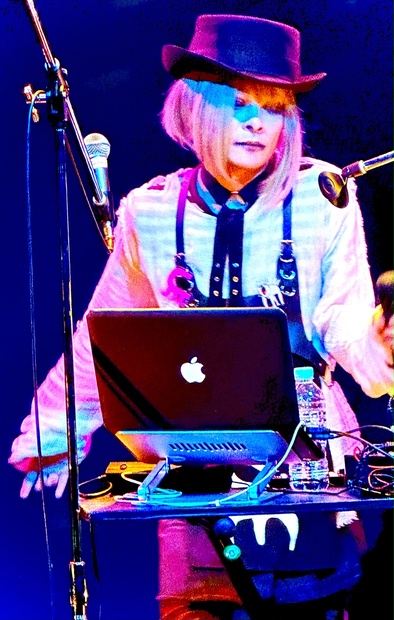 Cosmo-Market - BOOTH