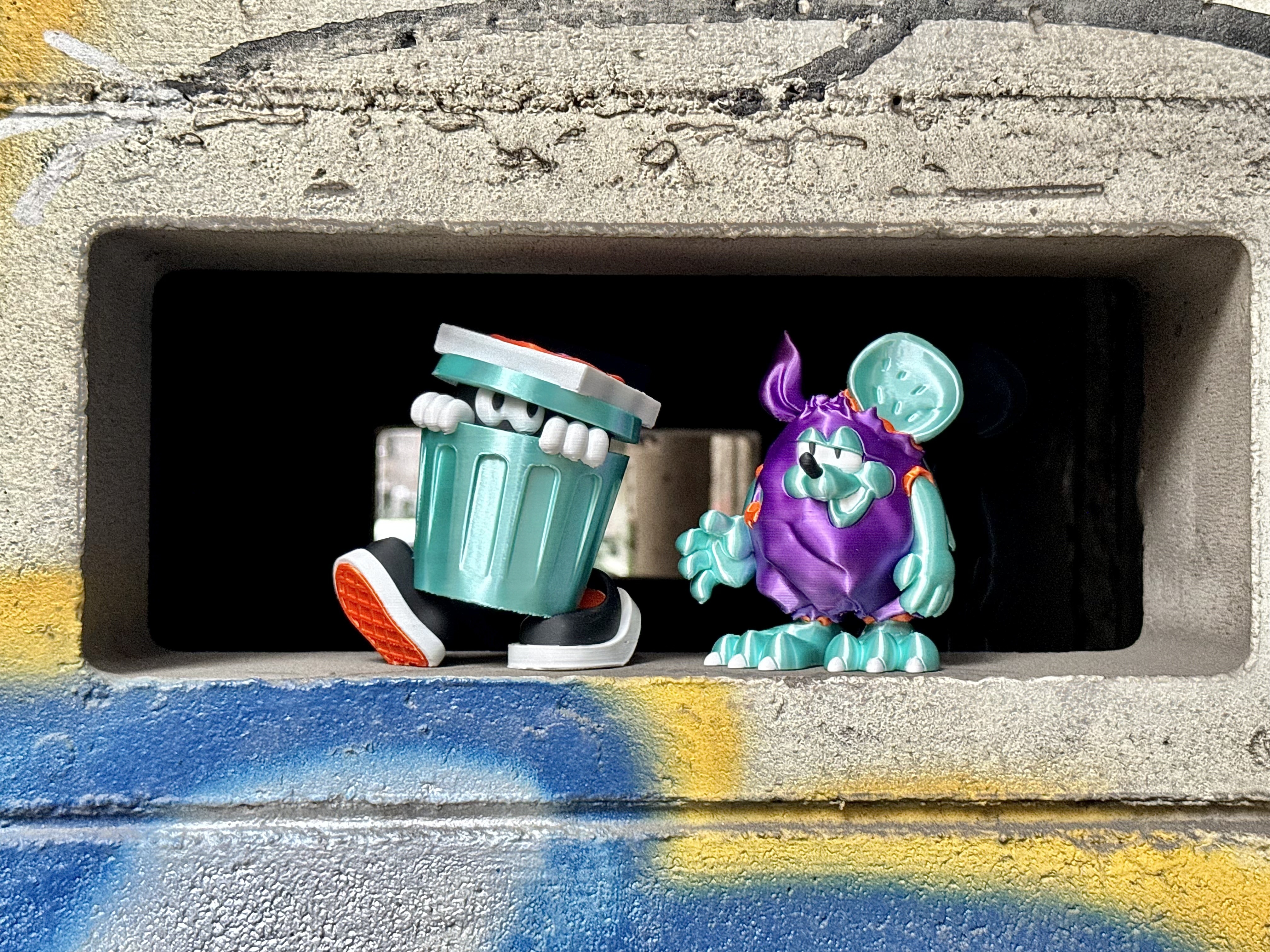 ゴミバケツ(仮)＆ゴミッキー 100mm フィギュア 1stセット - ジャジャジャ【 JUNKIE JUNK JUNCTION 】by BROTHER TOYS - BOOTH