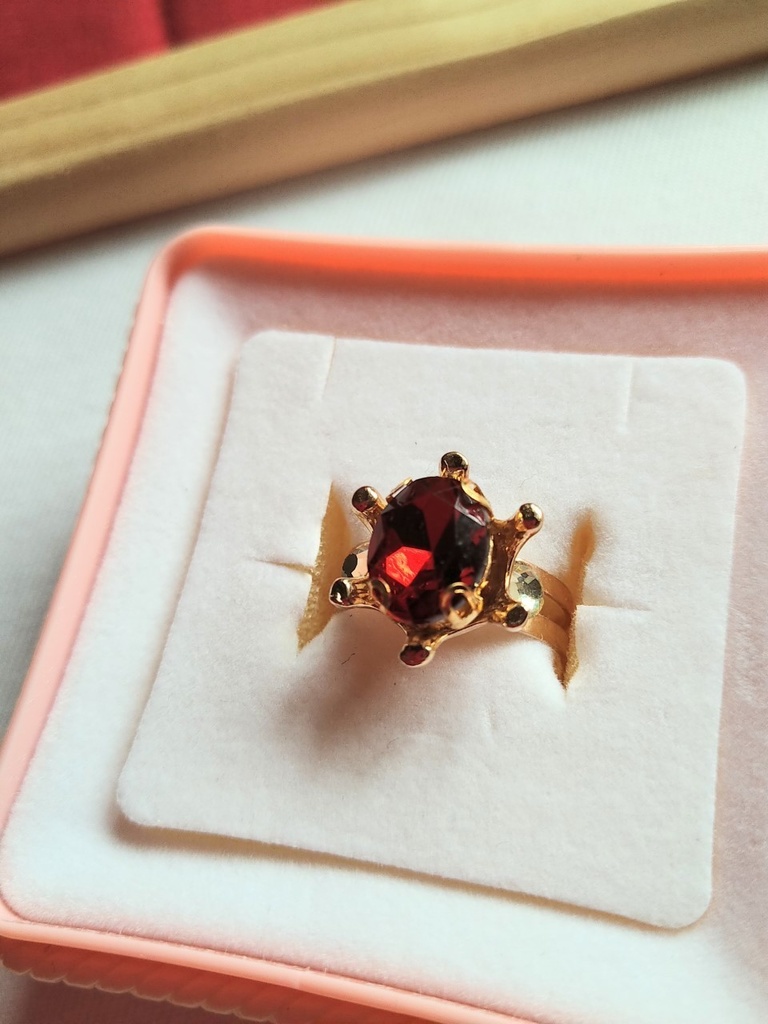 クラウンリング ツイステイメージ リング - 愛してピーポー - BOOTH