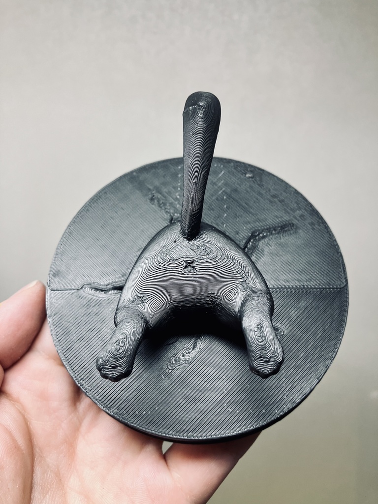 猫尻が刺さったカップ麺フタ押さえ(黒猫) - ichi-craft-works - BOOTH