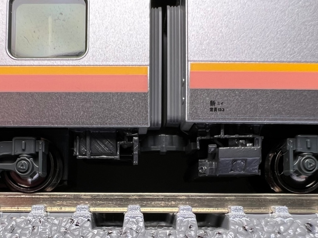 【Nゲージ】E129系汚物タンク床下パーツ（A編成）K社用対応2編成分入り 3D-EC001 8K出力 3D精密パーツ 未塗装 - akishoomodel - BOOTH