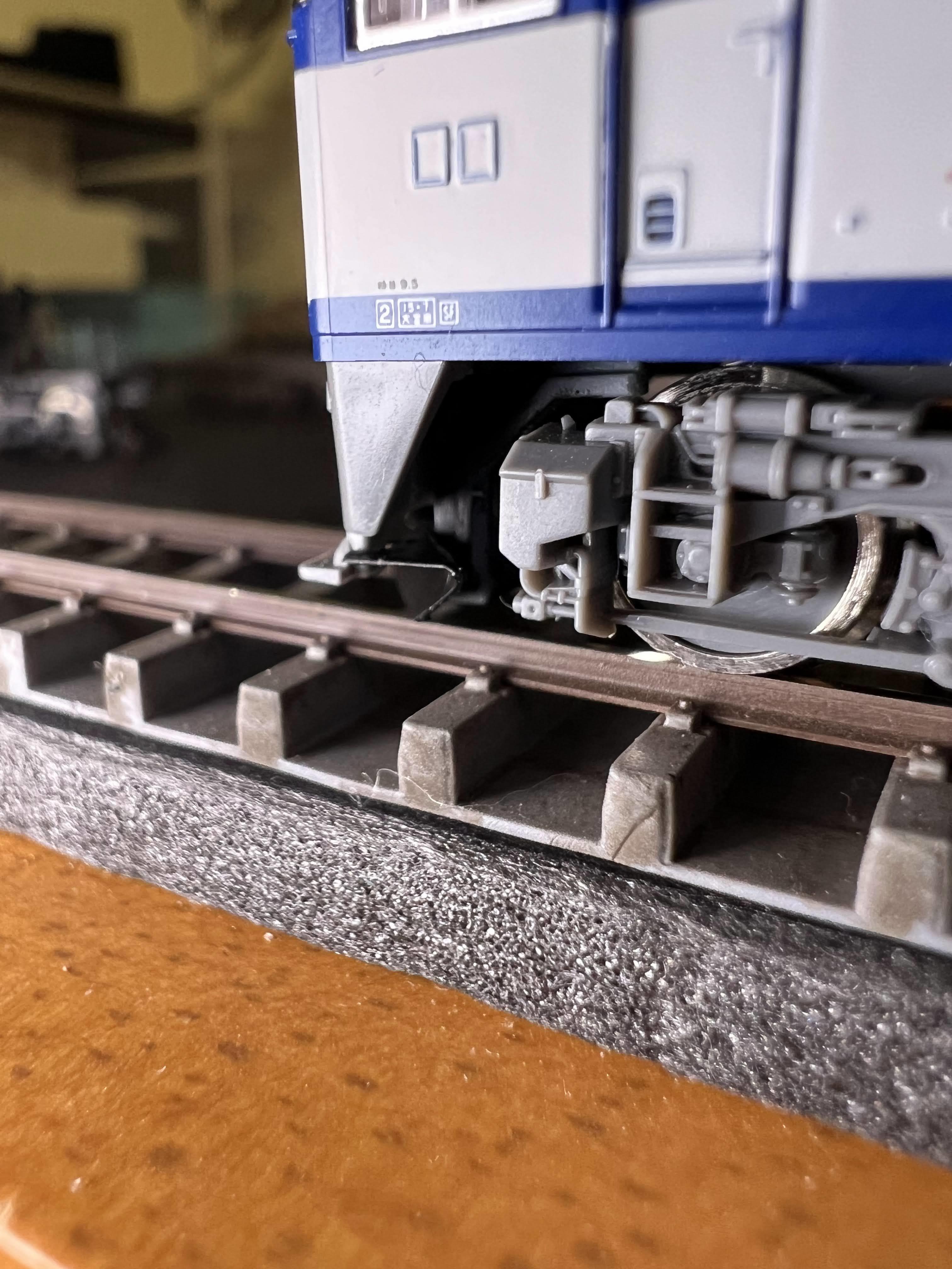 【Nゲージ】EF81・EF64スノープラ羽根つき（T社用） 未塗装4個入 8K出力 3D精密パーツ 電気機関車 - Akishoo Model - BOOTH