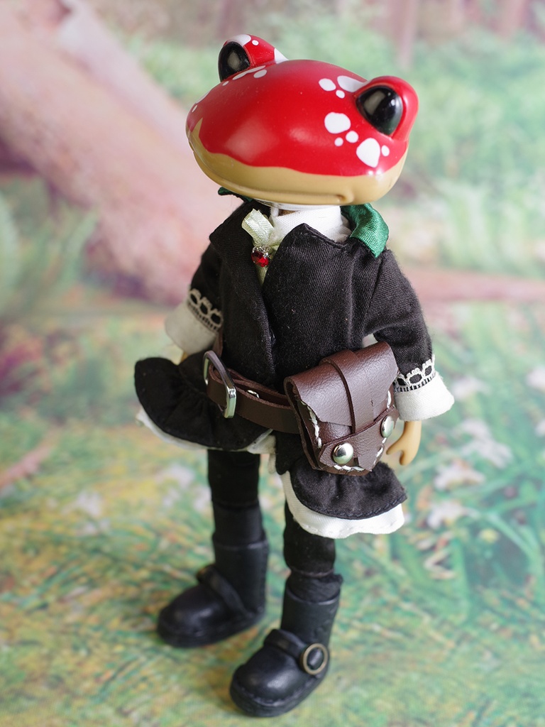 1/6～1/12ドール用ウエストポーチ（ダークブラウン） - 工房sinq - BOOTH