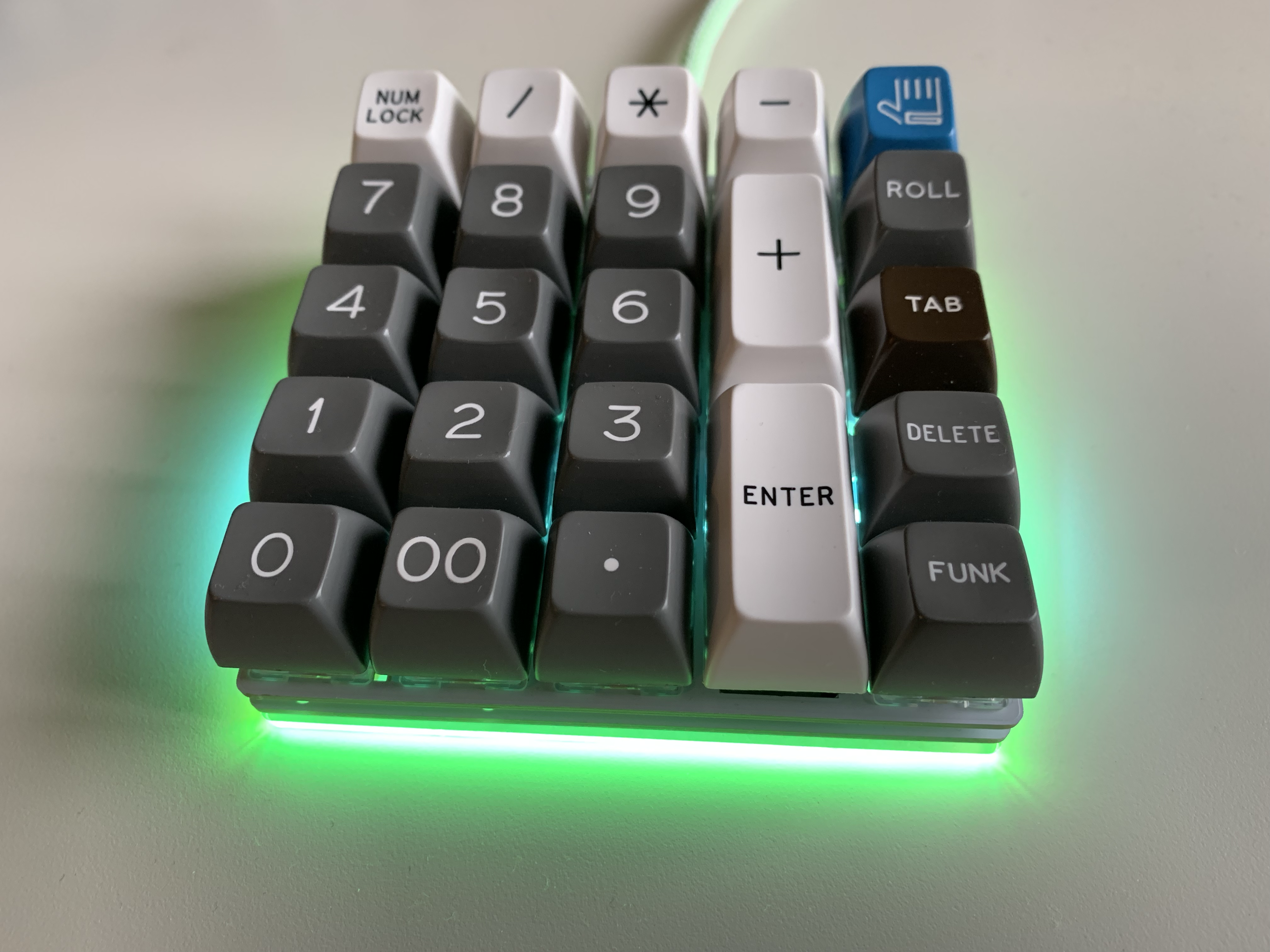 Attack25 自作キーボードキット - 25KEYS - BOOTH