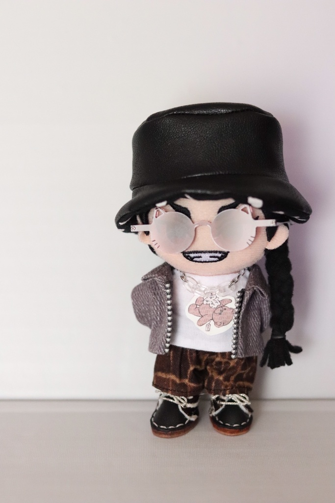 ぬい帽子 レザーハット(裏地ダルメシアン) - waca_Boo - BOOTH