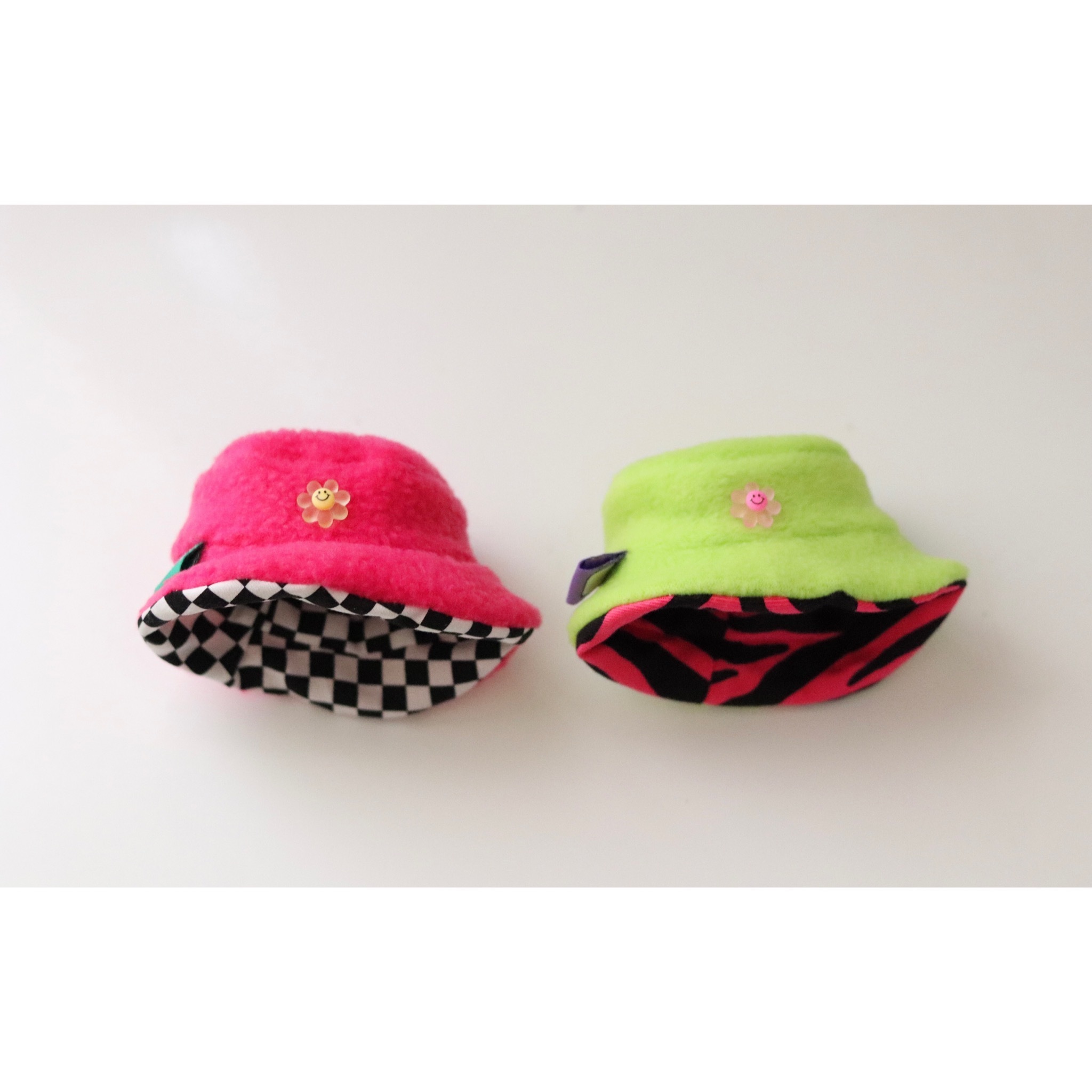 Y2Kスマイリーギャルハット - waca_Boo - BOOTH