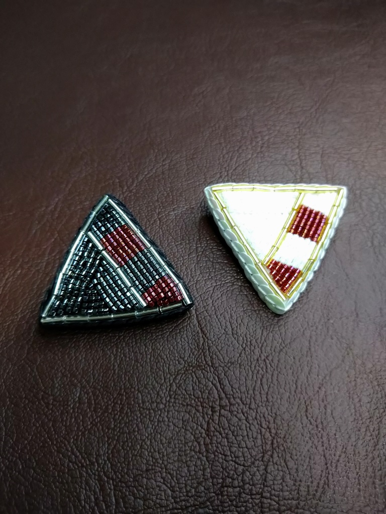 sbmsイメージブローチ - ねこあし - BOOTH