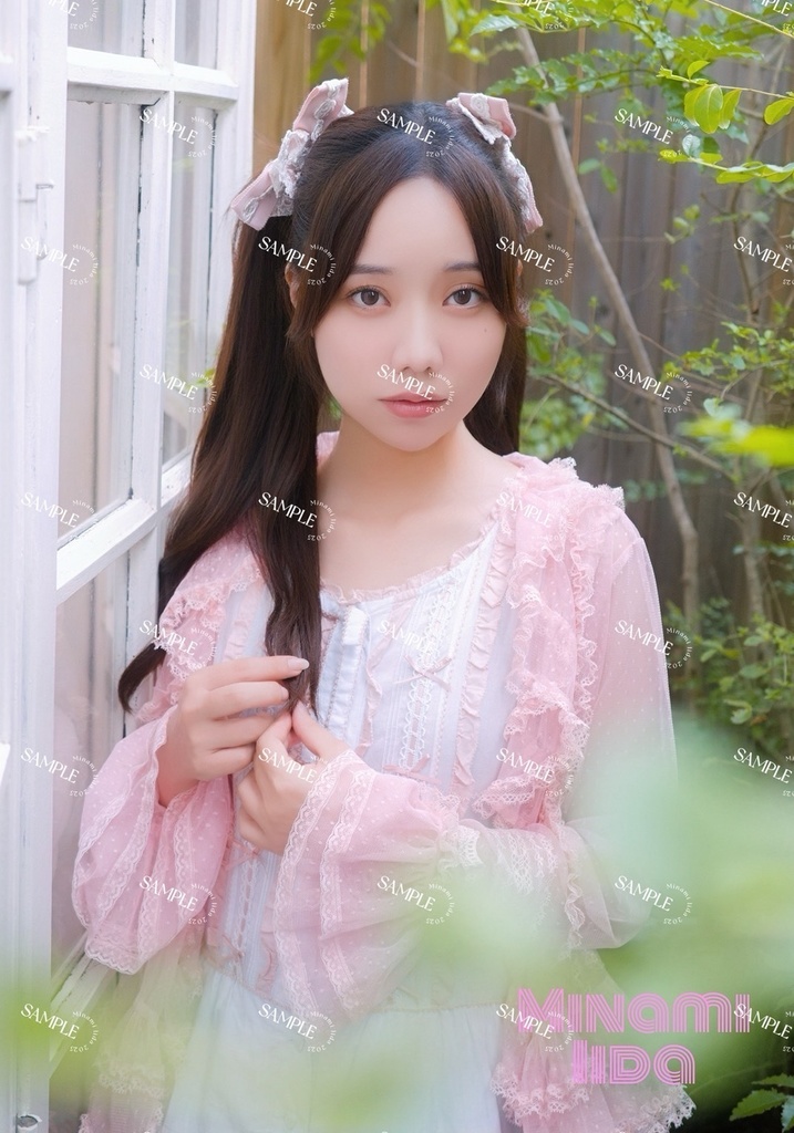 生誕写真集2025 - GOHAN YASAN - BOOTH