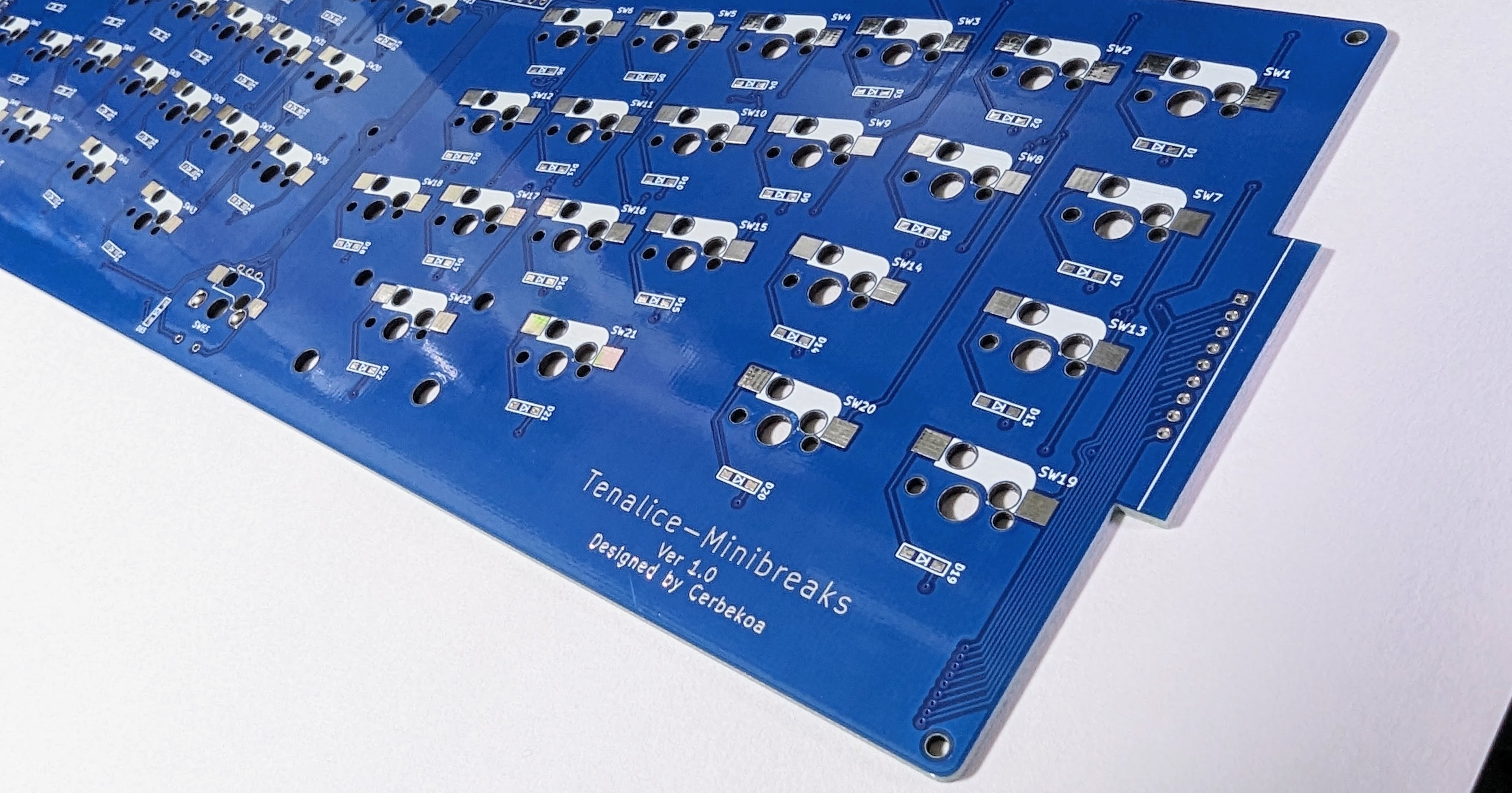 Tenalice-minibreaks - Cerbekos-keyboard - BOOTH