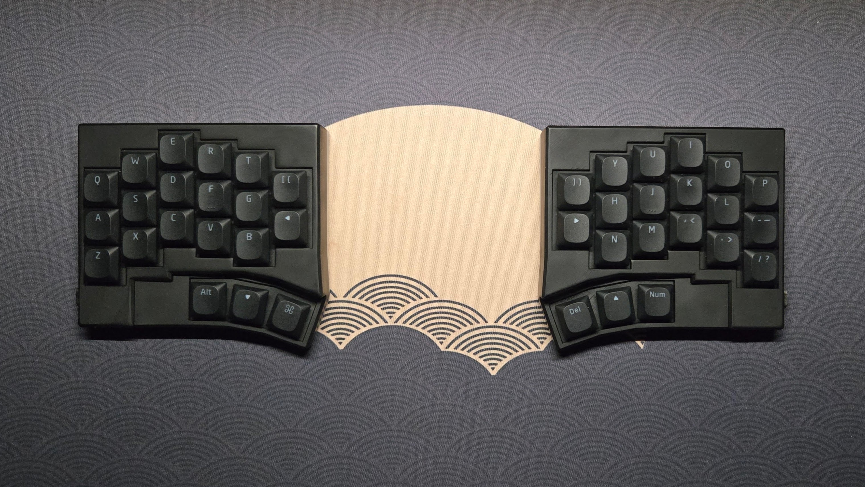 nox40 - Cerbekos-keyboard - BOOTH