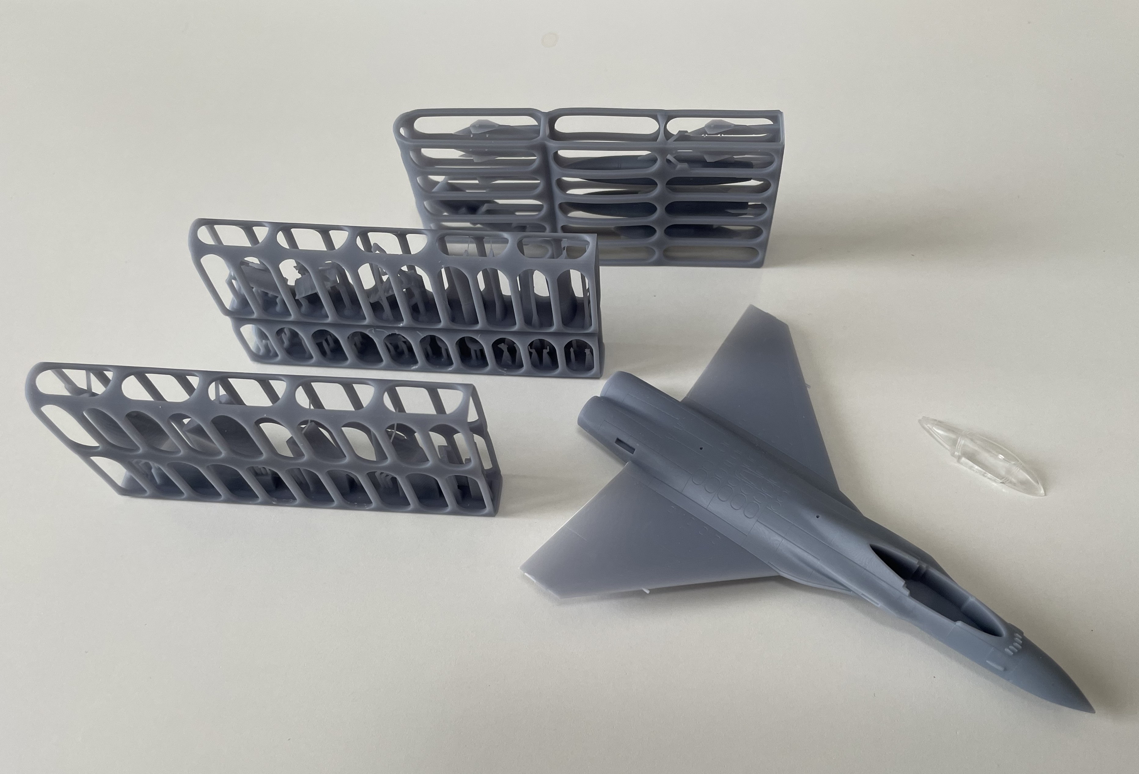 1/144 JASDF FS-X国内開発案 - frogworks Aircraft - BOOTH