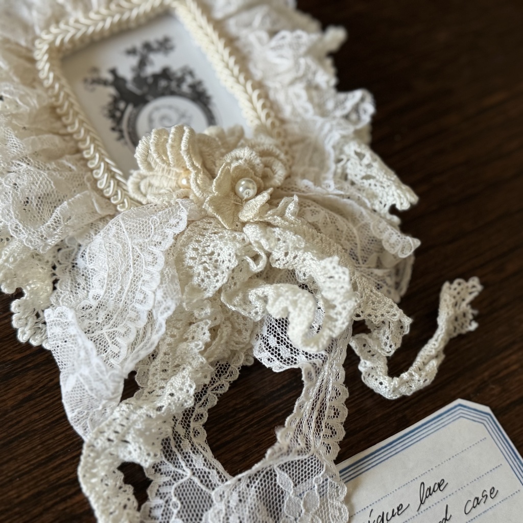 アンティークレース トレカキーホルダー - conte de fées - BOOTH