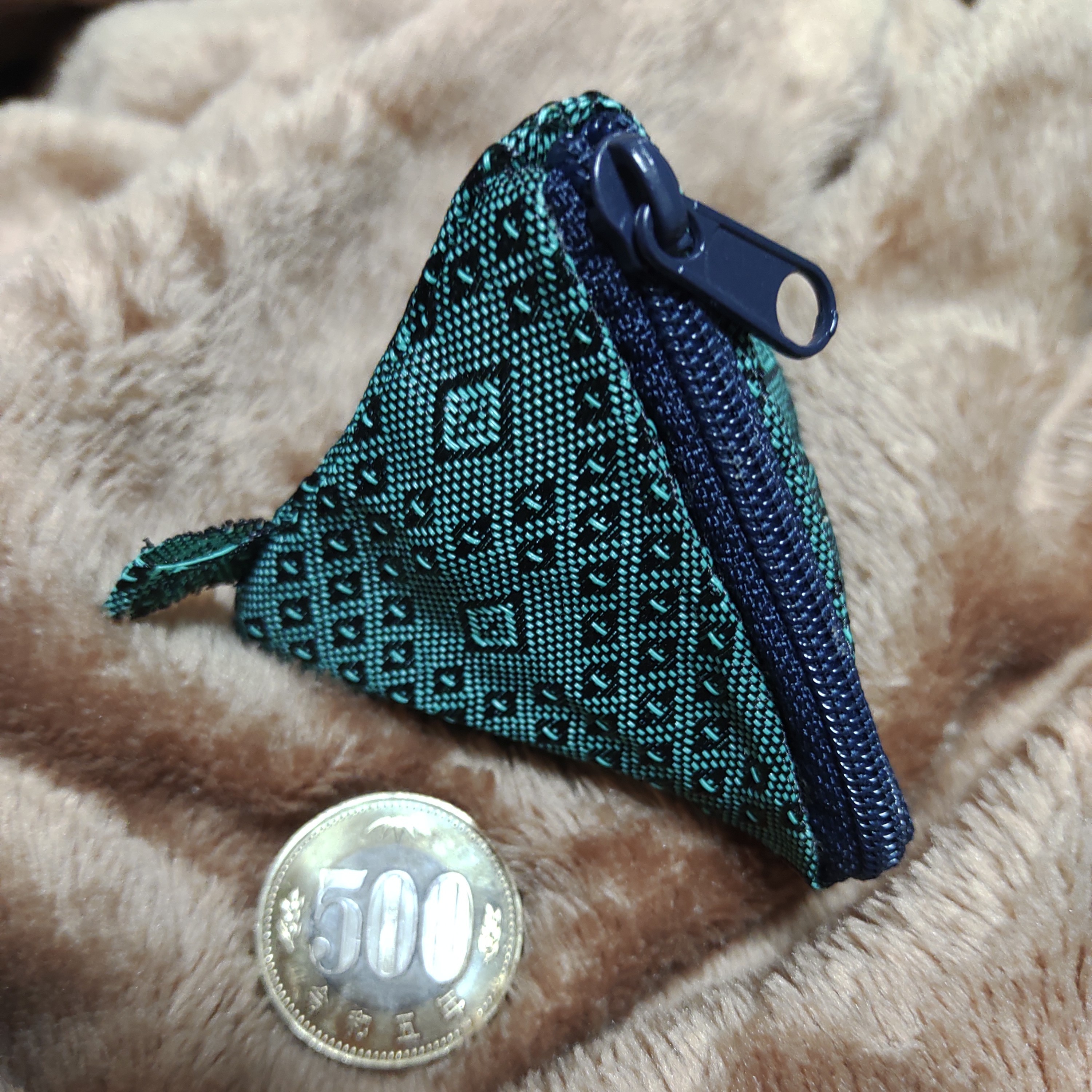 畳の緣 四面体ポーチ - Haru工房 - BOOTH