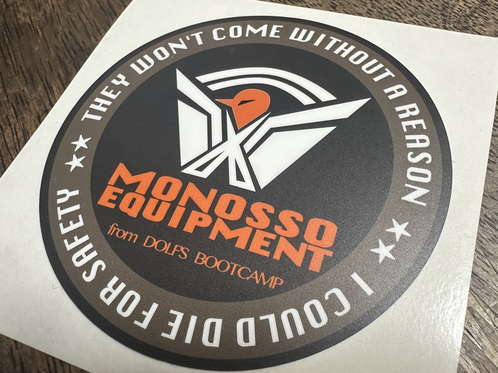 MONOSSO EQUIPMENT from DOLF'S BOOTCAMP ステッカー - MONOSSO EQUIPMENT - BOOTH