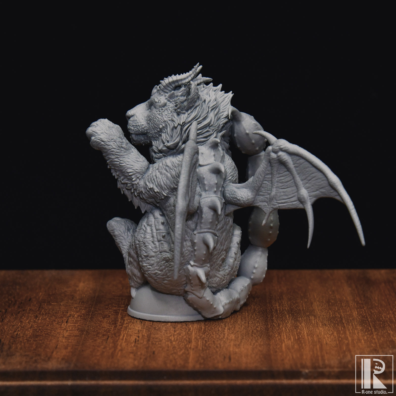 Manticore - R-one studio - BOOTH