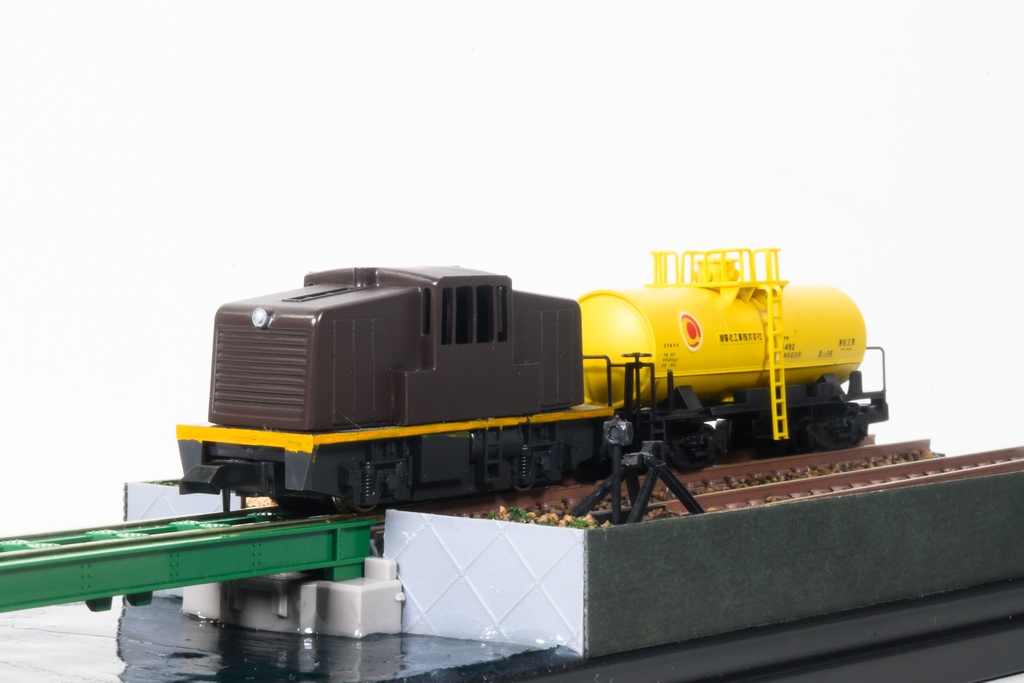 DD12タイプ自由型ディーゼル機関車キット - 向日葵書房（さんふらわあ屋島）/屋島自由形工房 - BOOTH