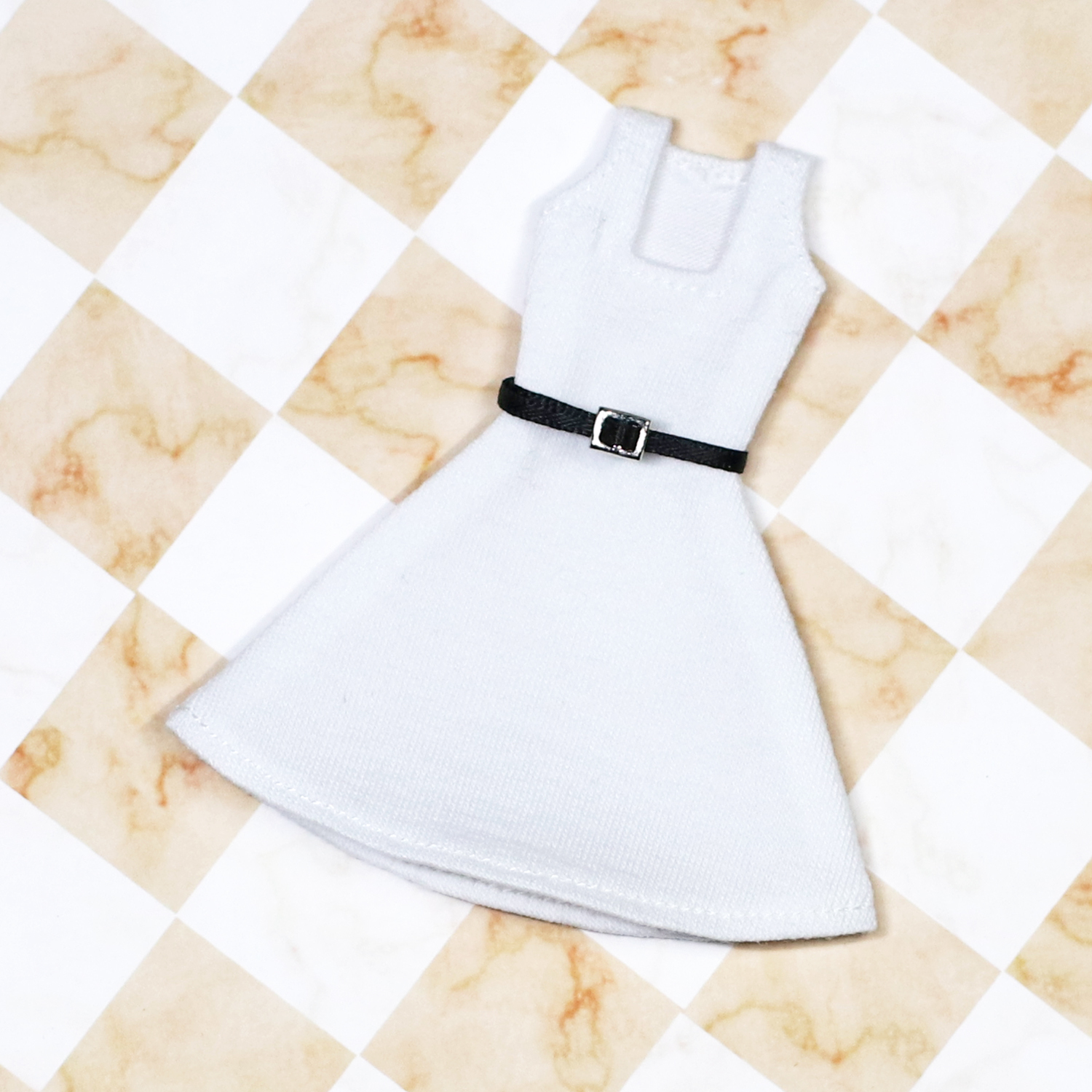 ＊EKワンピース白 Lサイズ {角銀バックル}＊ - D:OUT - BOOTH